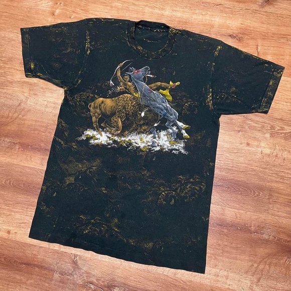 American Vintage | Shirts | Vintage Animal Shirt | Poshmark